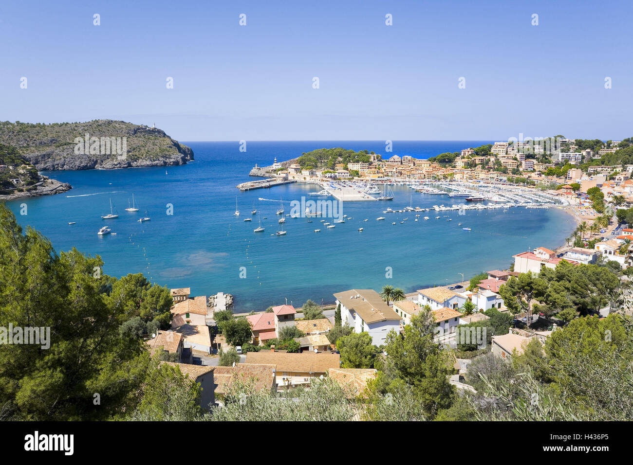 Spain, Majorca, port de Soller, town view, harbour, the Balearic ...