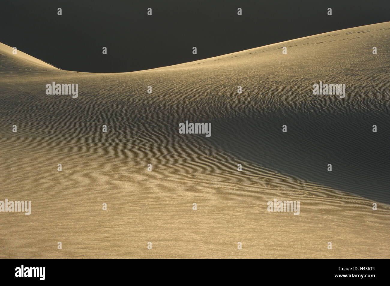 Structure shade hi-res stock photography and images - Alamy