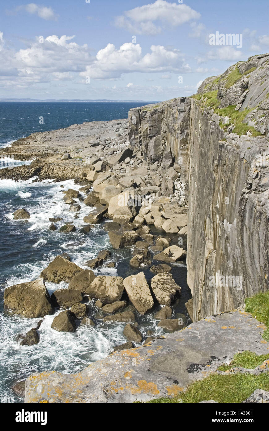 Lump of rock hi-res stock photography and images - Alamy