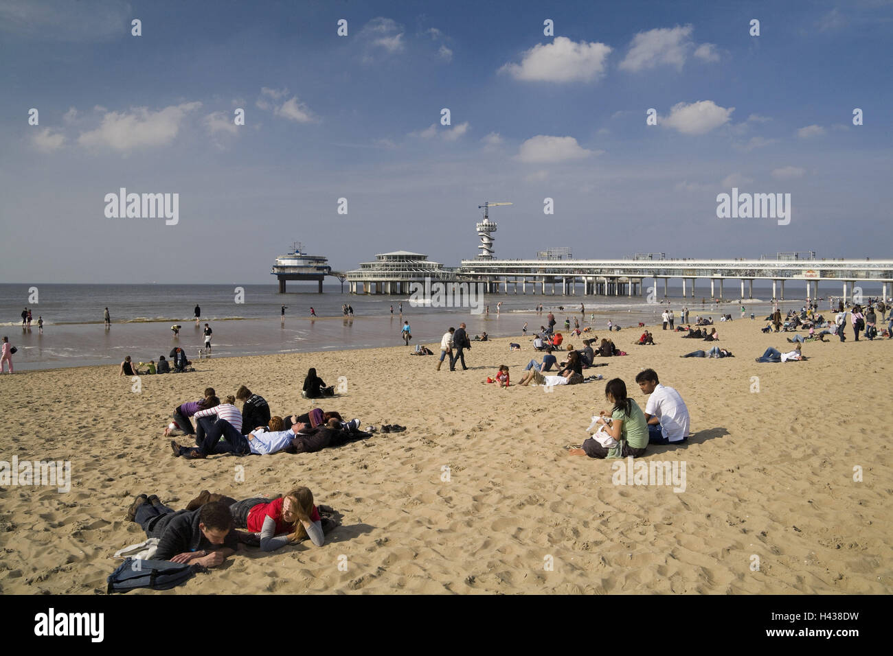 The Netherlands, Scheveningen, seaside resort, beach, Scheveninger pier ...