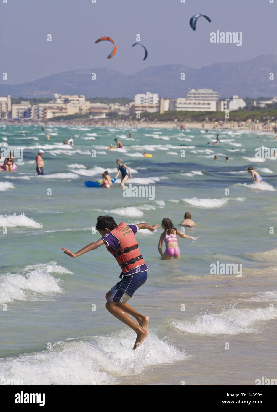Spain, the Balearic Islands, island Majorca, Playa de Muro, sea ...