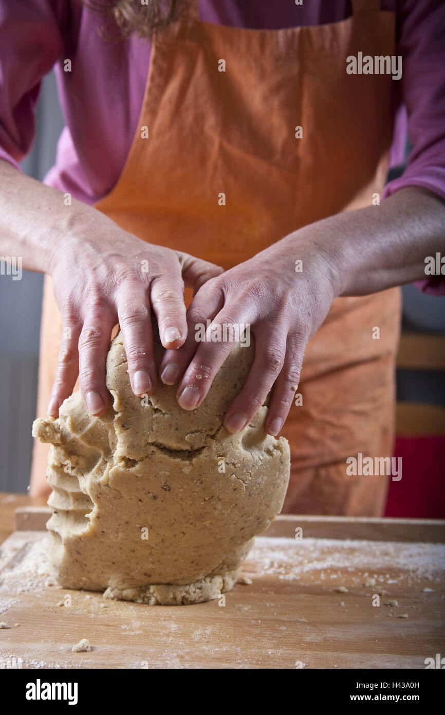 Woman, dough, kneading, hands, detail Stock Photo - Alamy