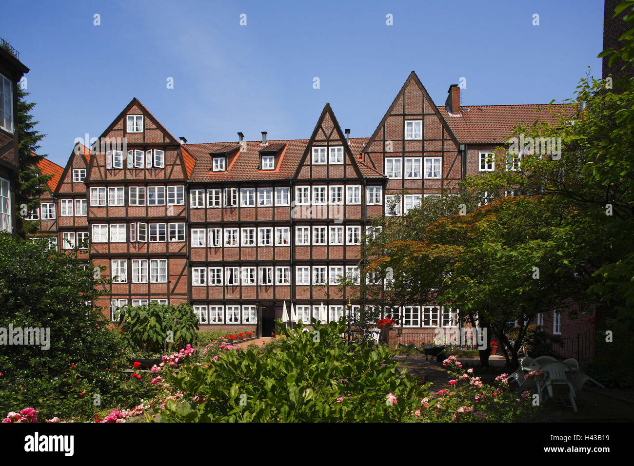 Germany, Hamburg, Peterstrasse, house facades Stock Photo - Alamy