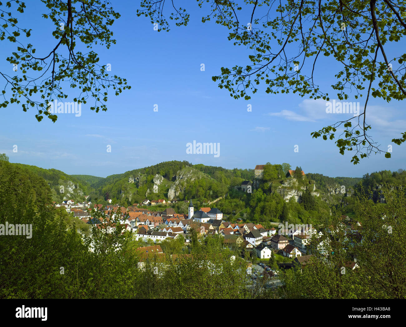 Germany, Bavaria, Pottenstein, local view, hill, castle, Franconia ...