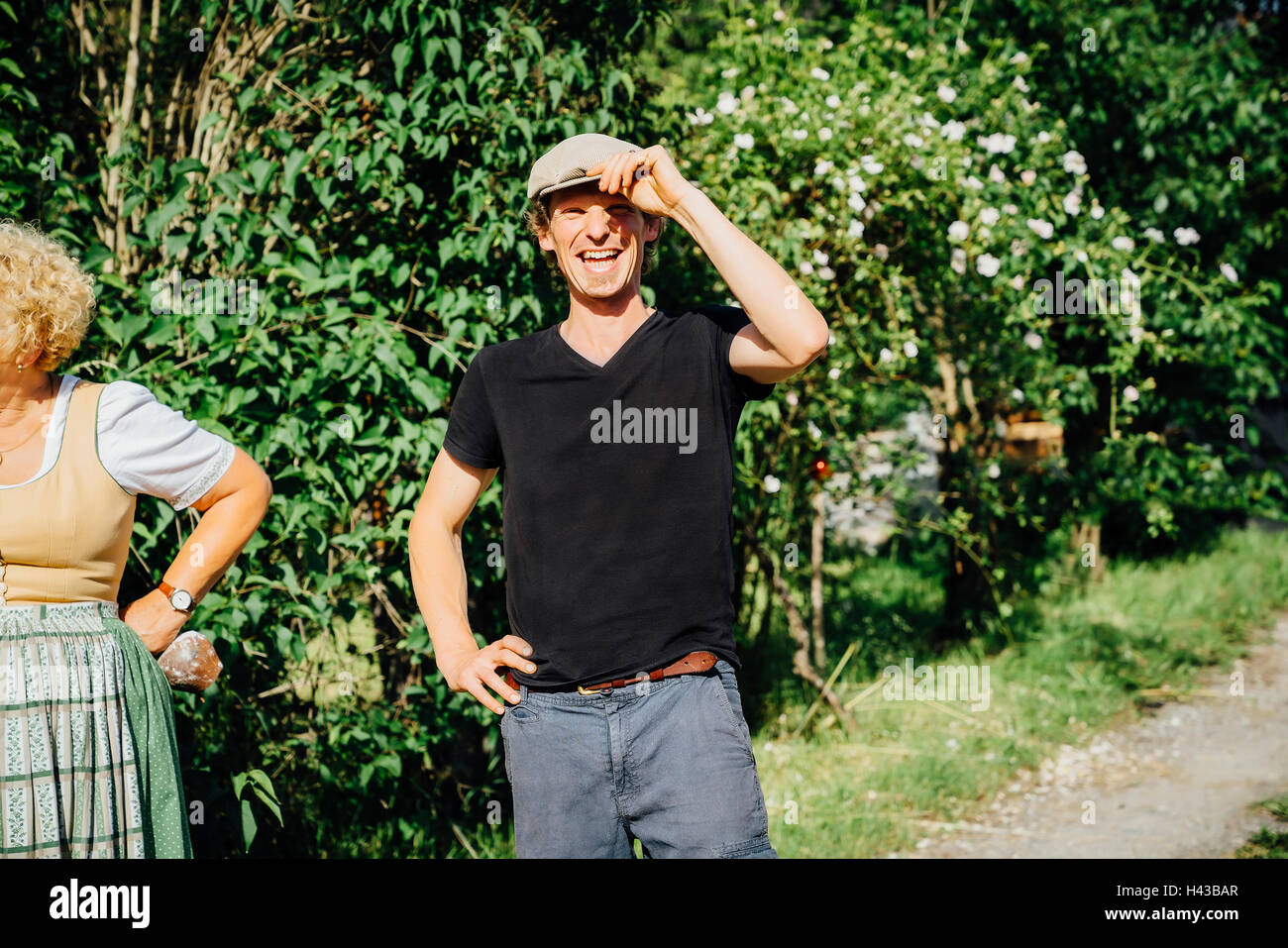 Man tipping his hat hi-res stock photography and images - Alamy