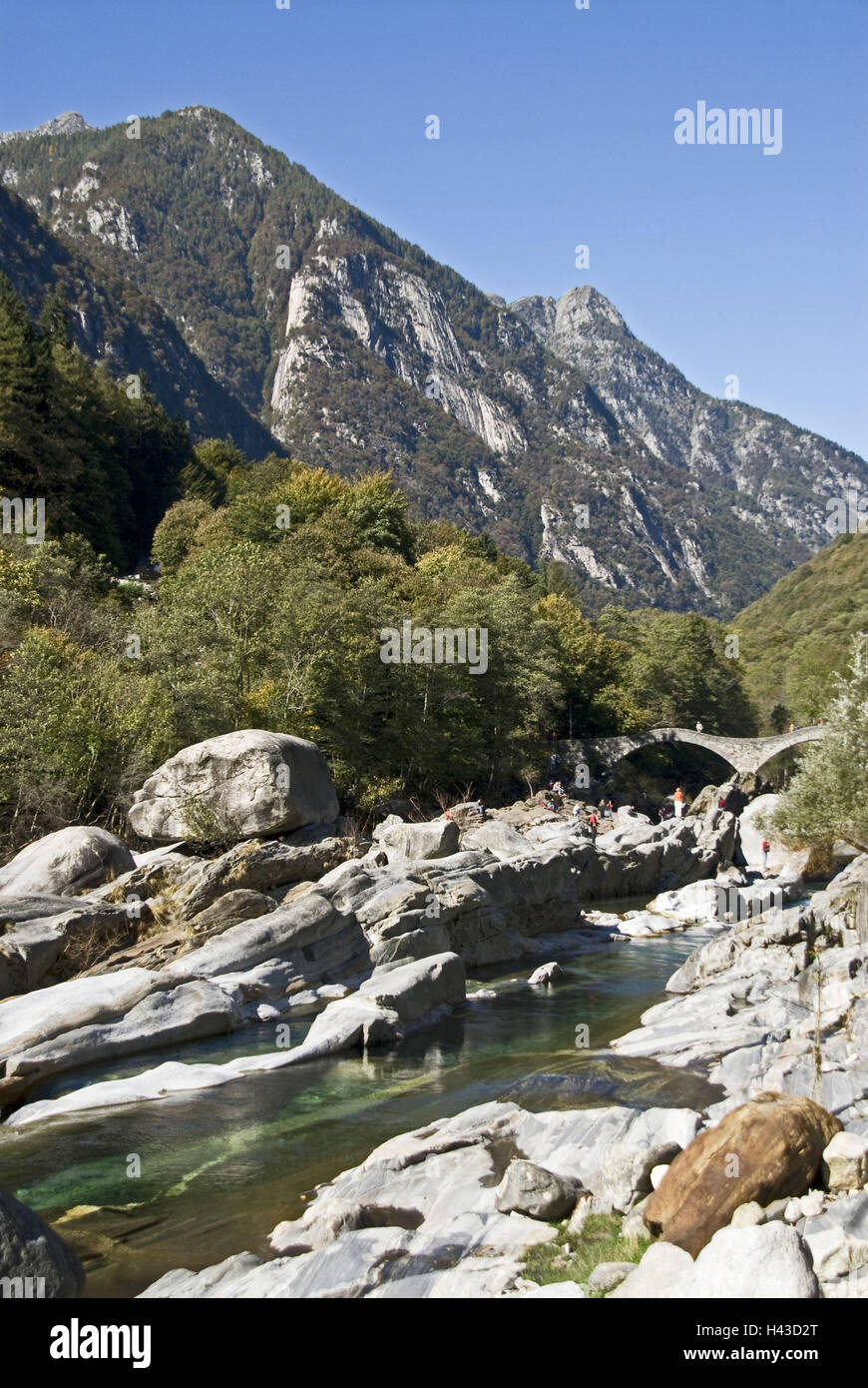 Valley of verzasca hi-res stock photography and images - Alamy