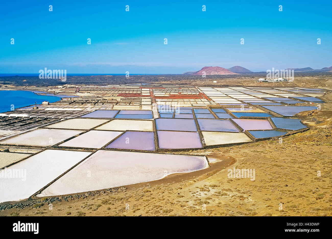 Salt lakes hi-res stock photography and images - Alamy