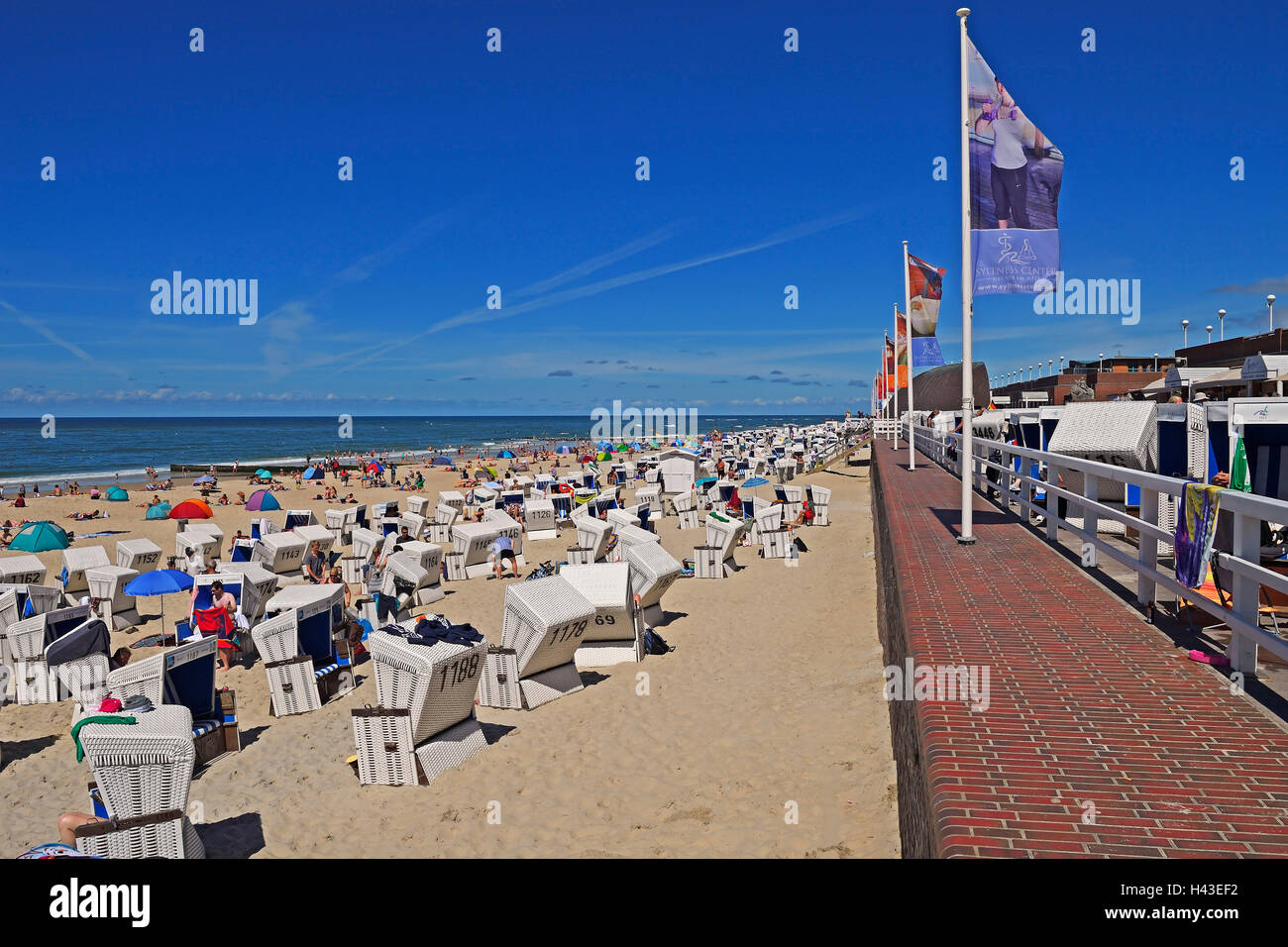 Westerland hi-res stock photography and images - Alamy