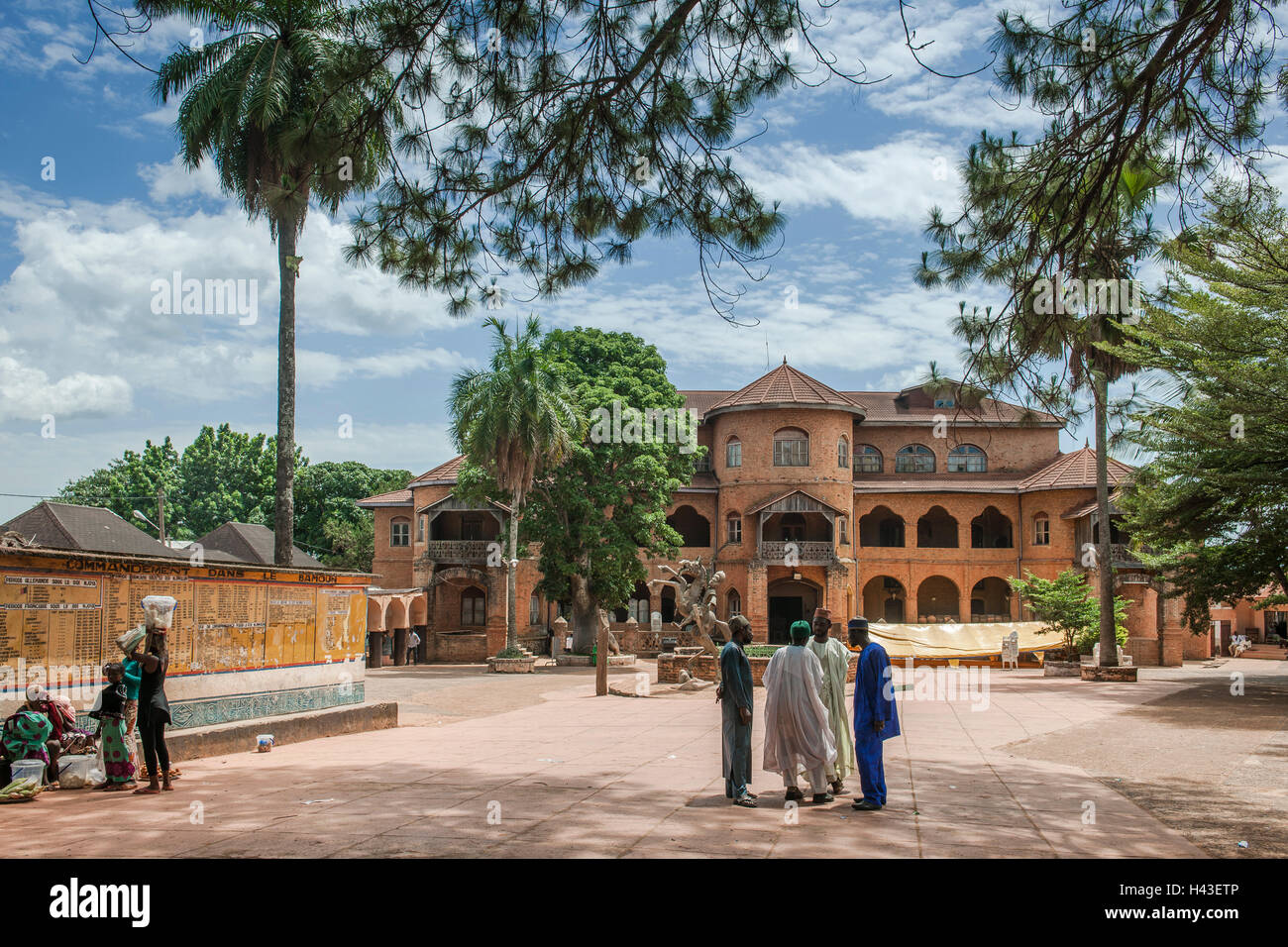 Cameroon Foumban Palace Sultan High Resolution Stock Photography and ...
