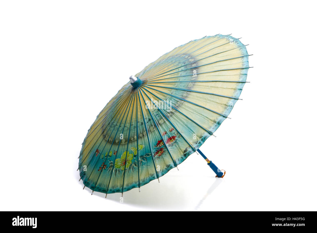 Japanese paper screen hi-res stock photography and images - Alamy