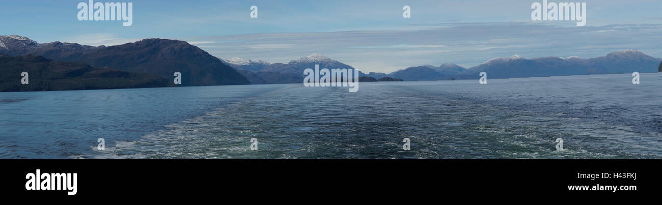 Wake of a ship passing through the Patagonian Channels of southern ...