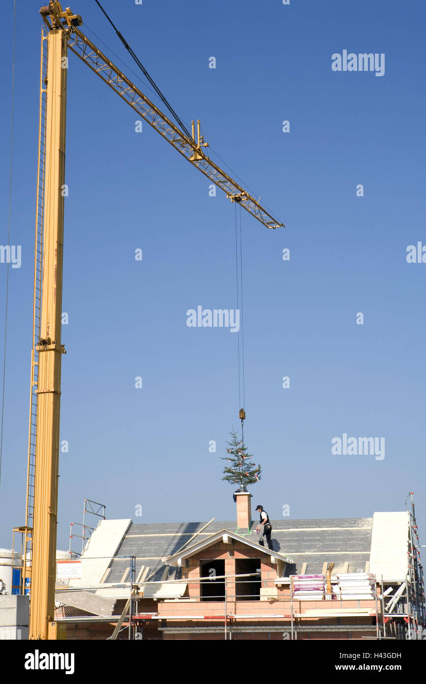 Building of a house, crane, shell Stock Photo - Alamy