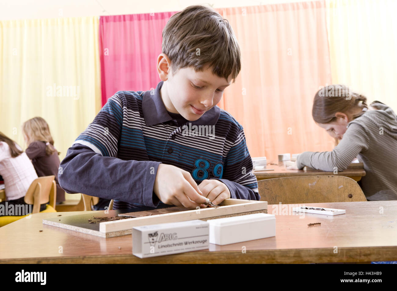 Linocut hi-res stock photography and images - Alamy