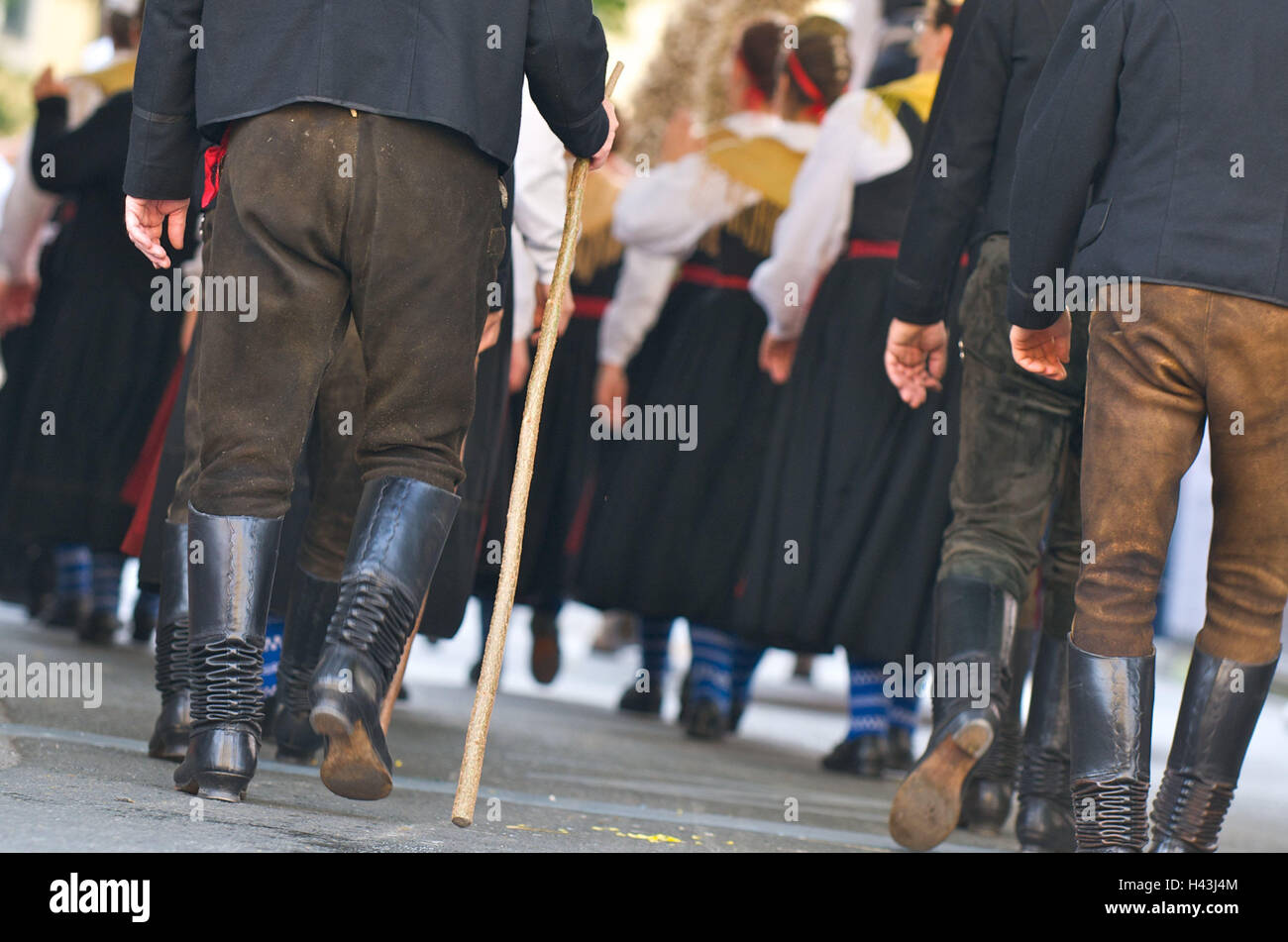 National costume group hi-res stock photography and images - Alamy