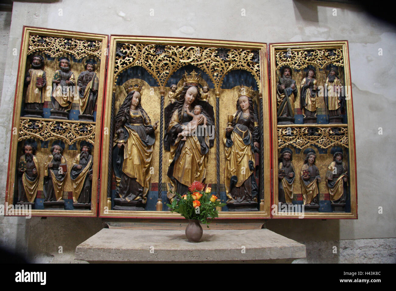 Winged altarpiece hi-res stock photography and images - Alamy