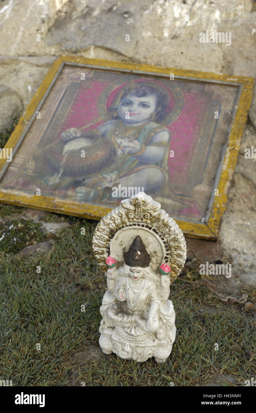 Hindu gods pictures hi-res stock photography and images - Alamy