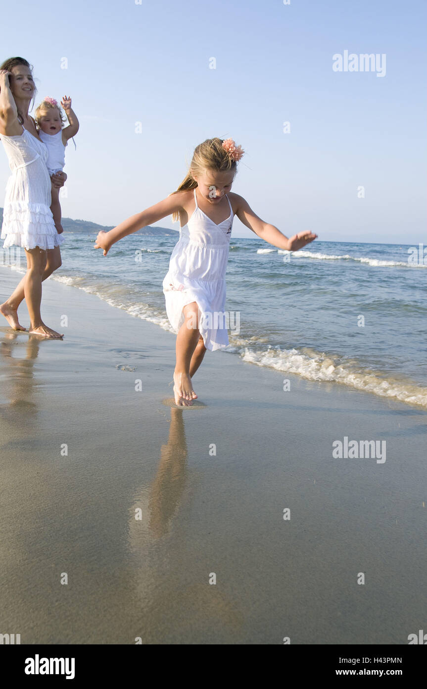 Nut and children hi-res stock photography and images - Alamy