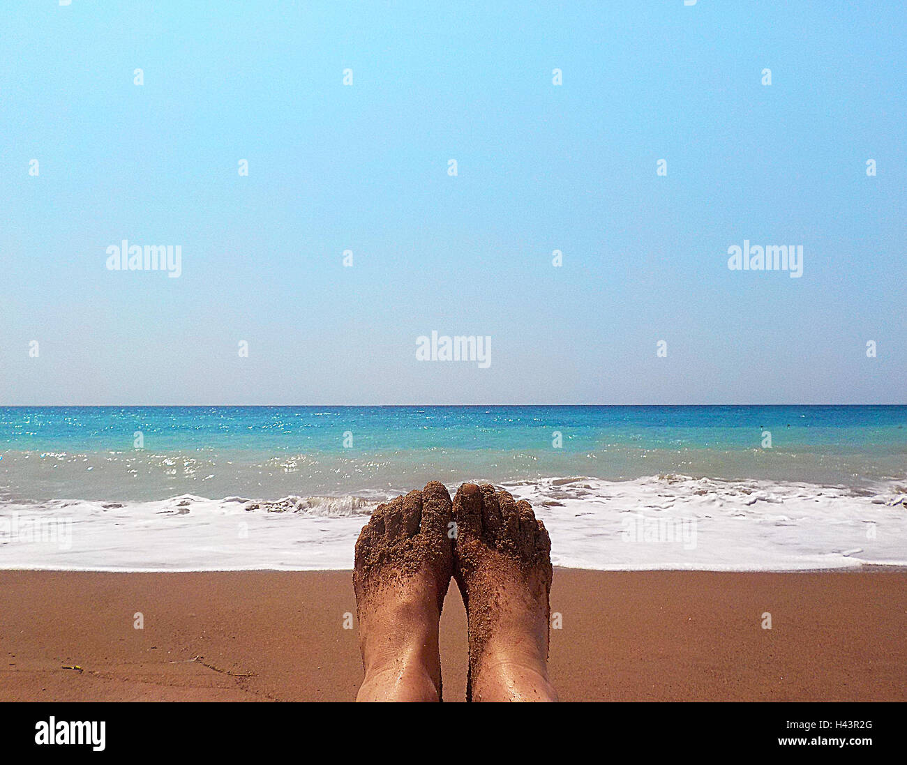 Close up feet on beach hi-res stock photography and images - Alamy