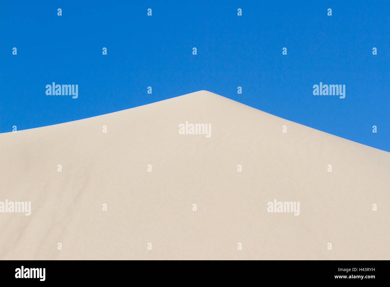 Triangle shape background. Sand pyramid wallpaper landscape. Sky Stock ...