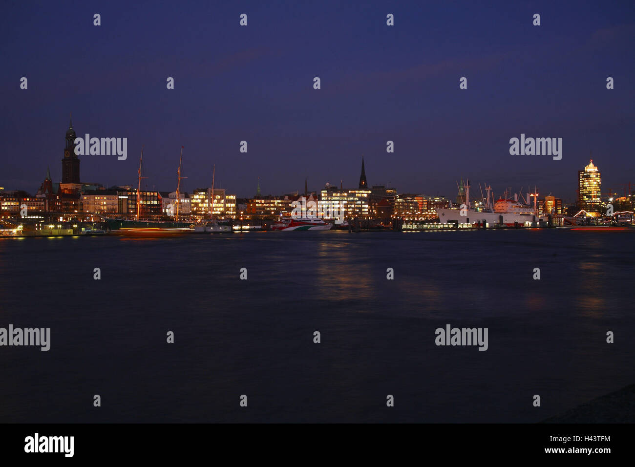 Germany, Hamburg, town view, Michel, the Elbe, windjammer MC Rickmer ...
