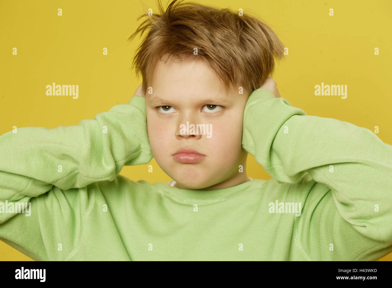 Boy, road hearing, ears head straight, gesture, portrait Stock Photo ...