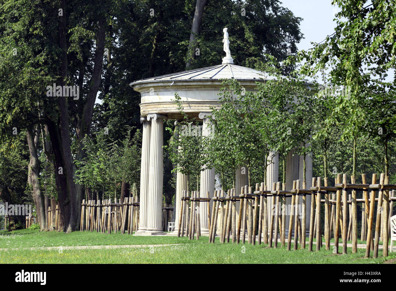 Hebe temple hi-res stock photography and images - Alamy