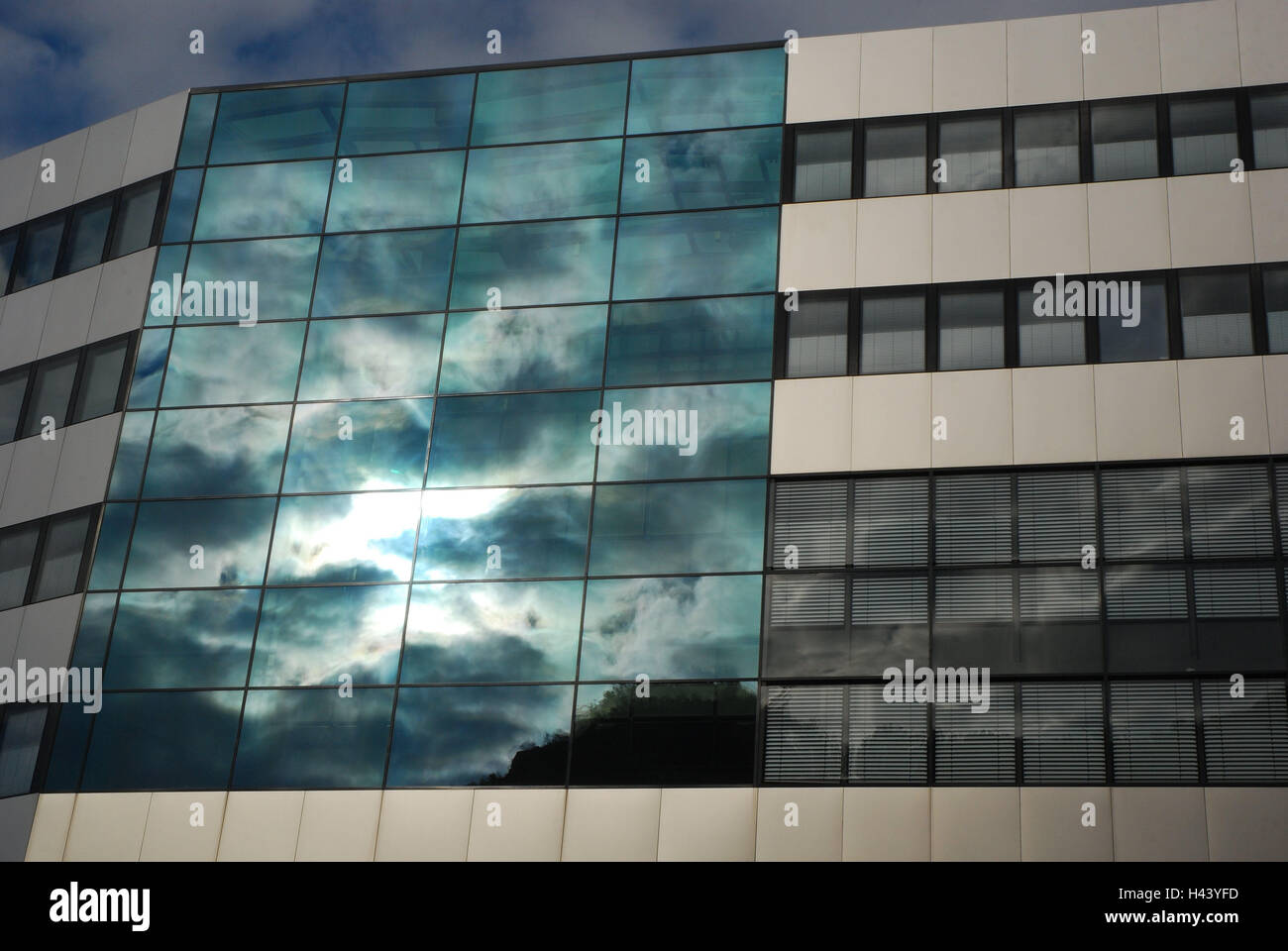 Office building, glass front, mirroring, clouds, detail, building ...