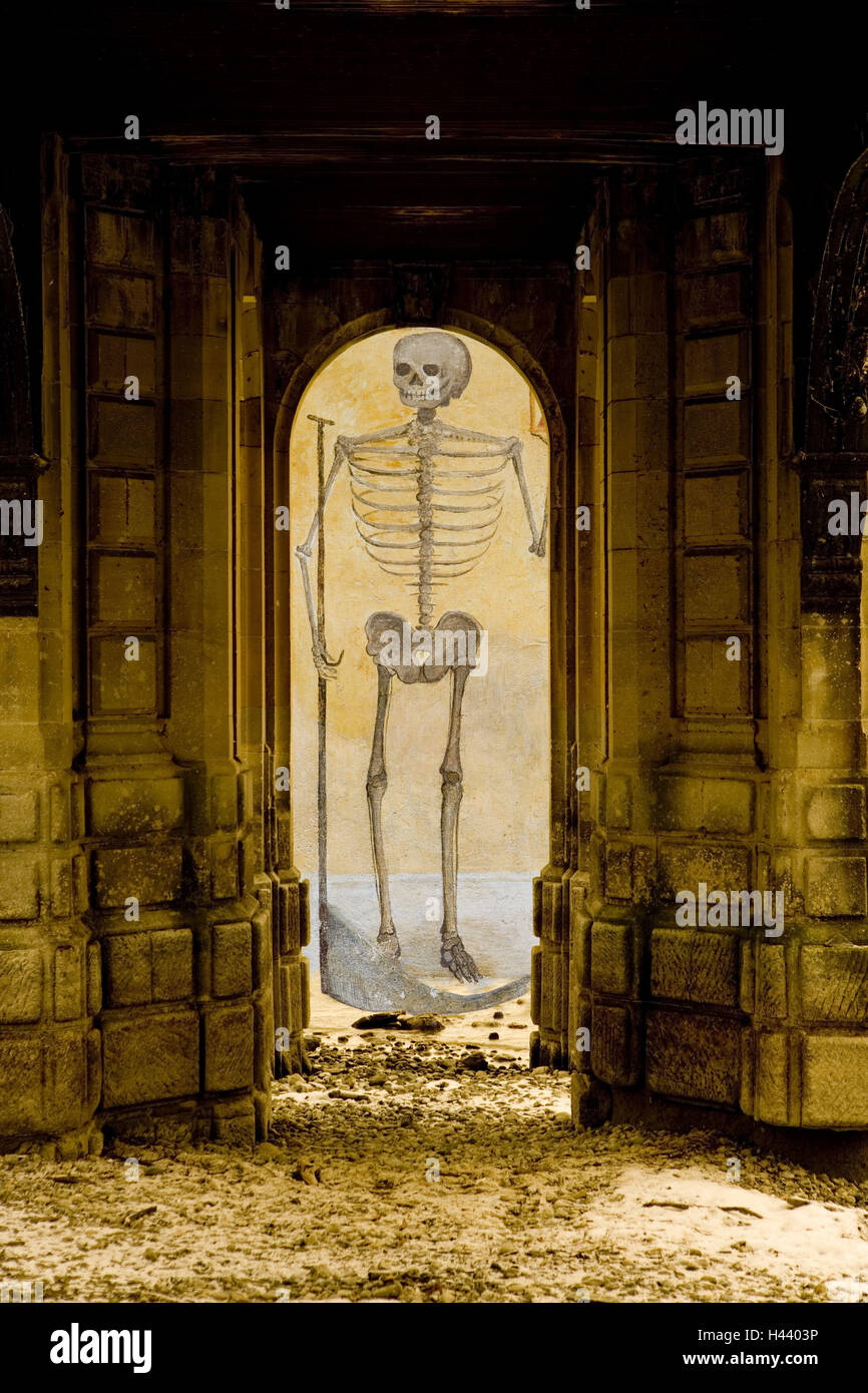 Passageway gate hi-res stock photography and images - Alamy