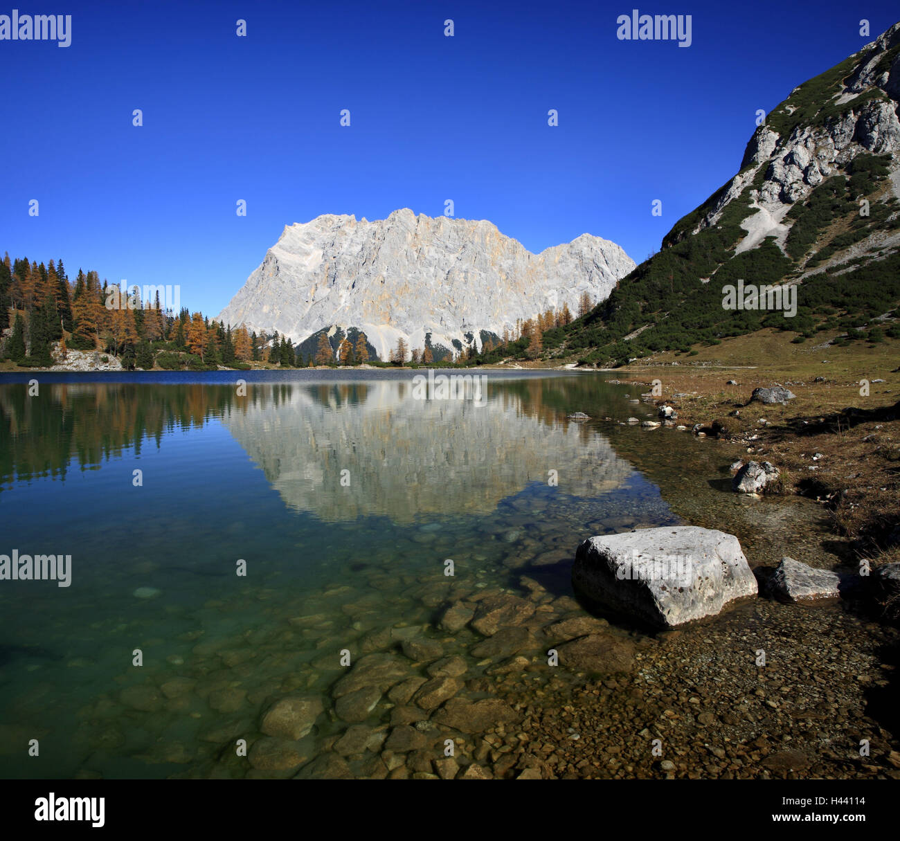 Austria, Tyrol, Ehrwald, Seebensee, Zugspitze Stock Photo - Alamy