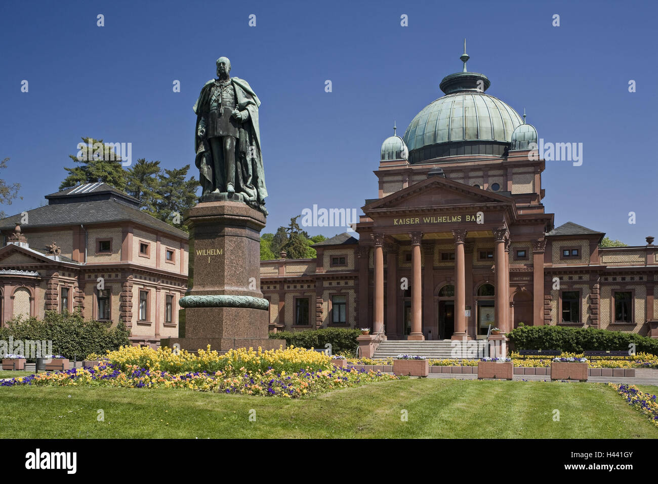 Germany, Hessen, Bad Homburg, emperor Wilhelm bath, park, building ...