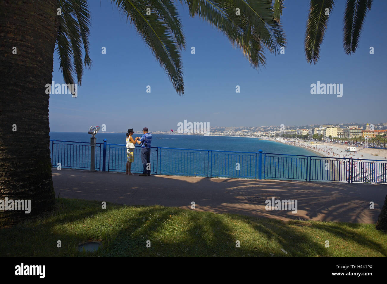 Nice france beach tourist hi-res stock photography and images - Alamy