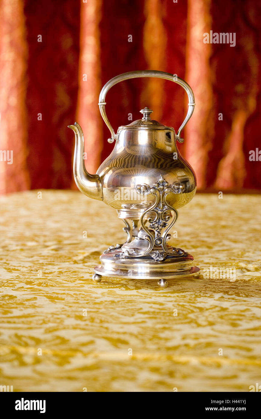 Dining room, dining table, samovar Stock Photo - Alamy
