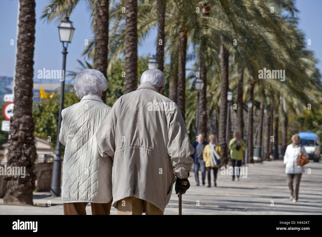 Spain, the Balearic Islands, island Majorca, Palma, promenade, Senior ...