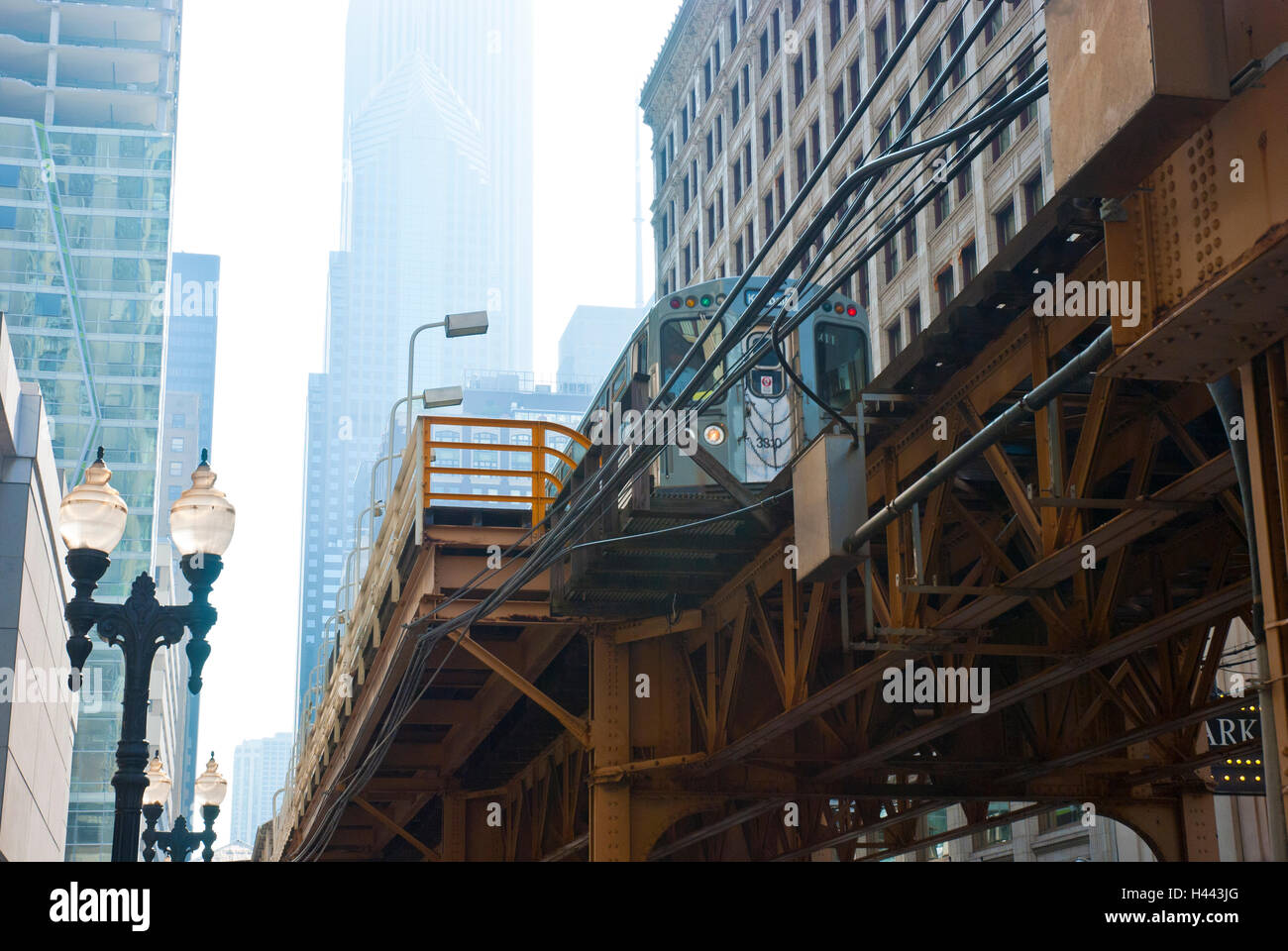 Street loop hi-res stock photography and images - Alamy