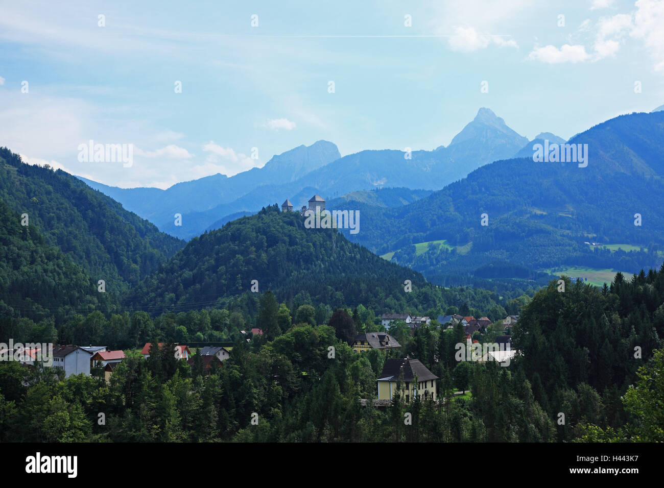 Austria, Styria, St. Gallen, castle cholelith Stock Photo - Alamy