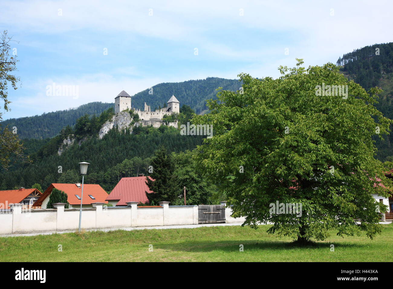 Austria, Styria, St. Gallen, castle cholelith Stock Photo - Alamy