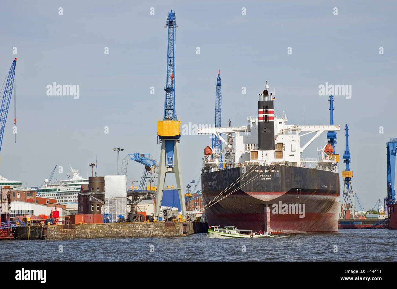Germany, Hamburg, docks, ships, cranes Stock Photo - Alamy