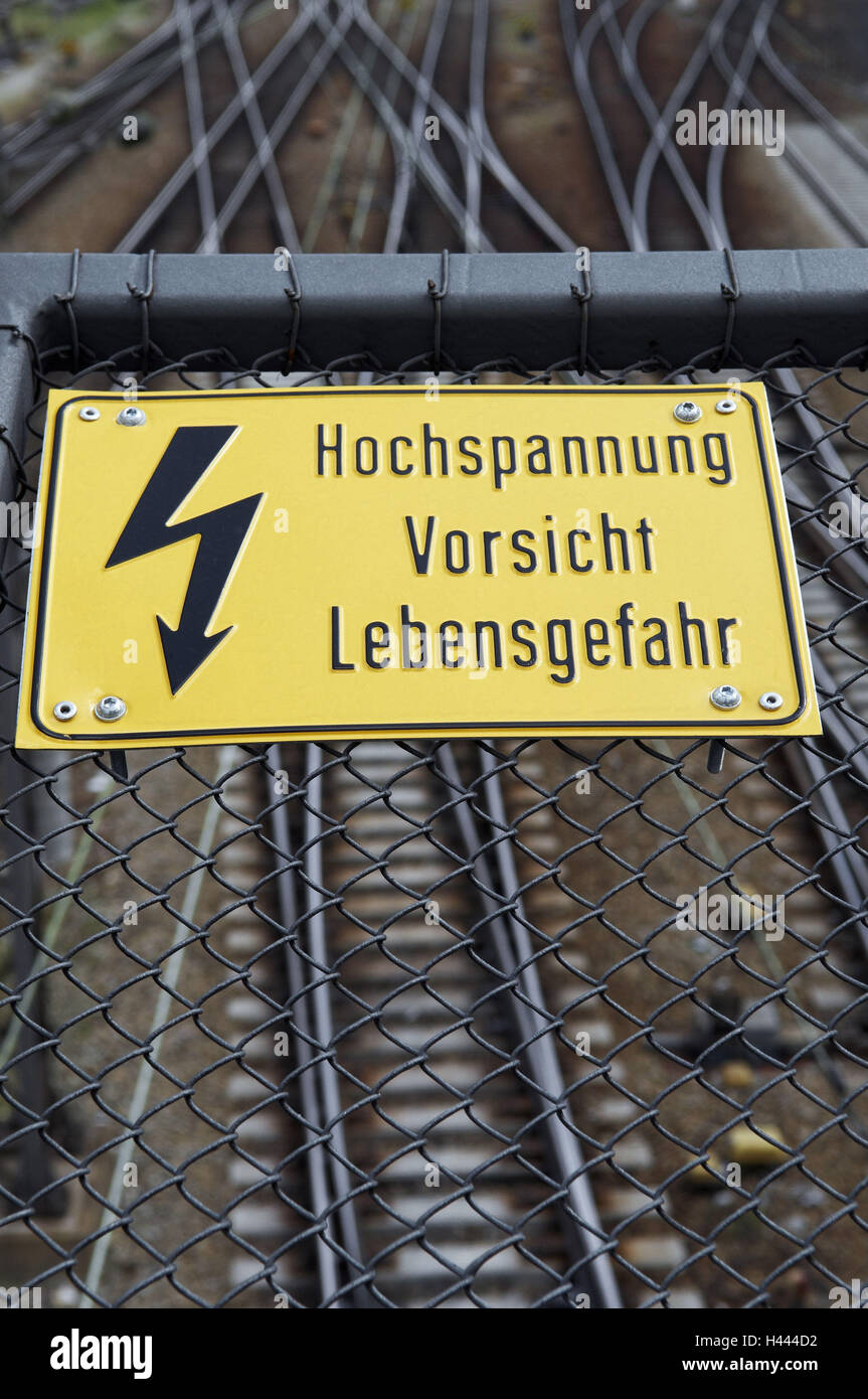High voltage sign hi-res stock photography and images - Alamy