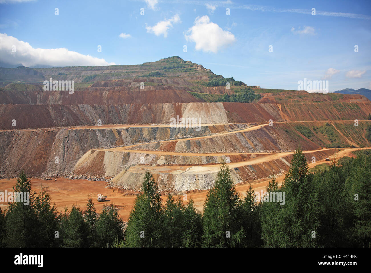 Arch reduction hi-res stock photography and images - Alamy