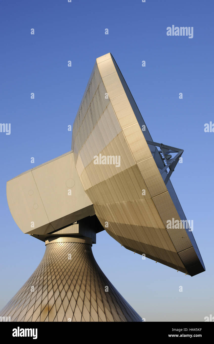 Parabolic aerial hi-res stock photography and images - Alamy