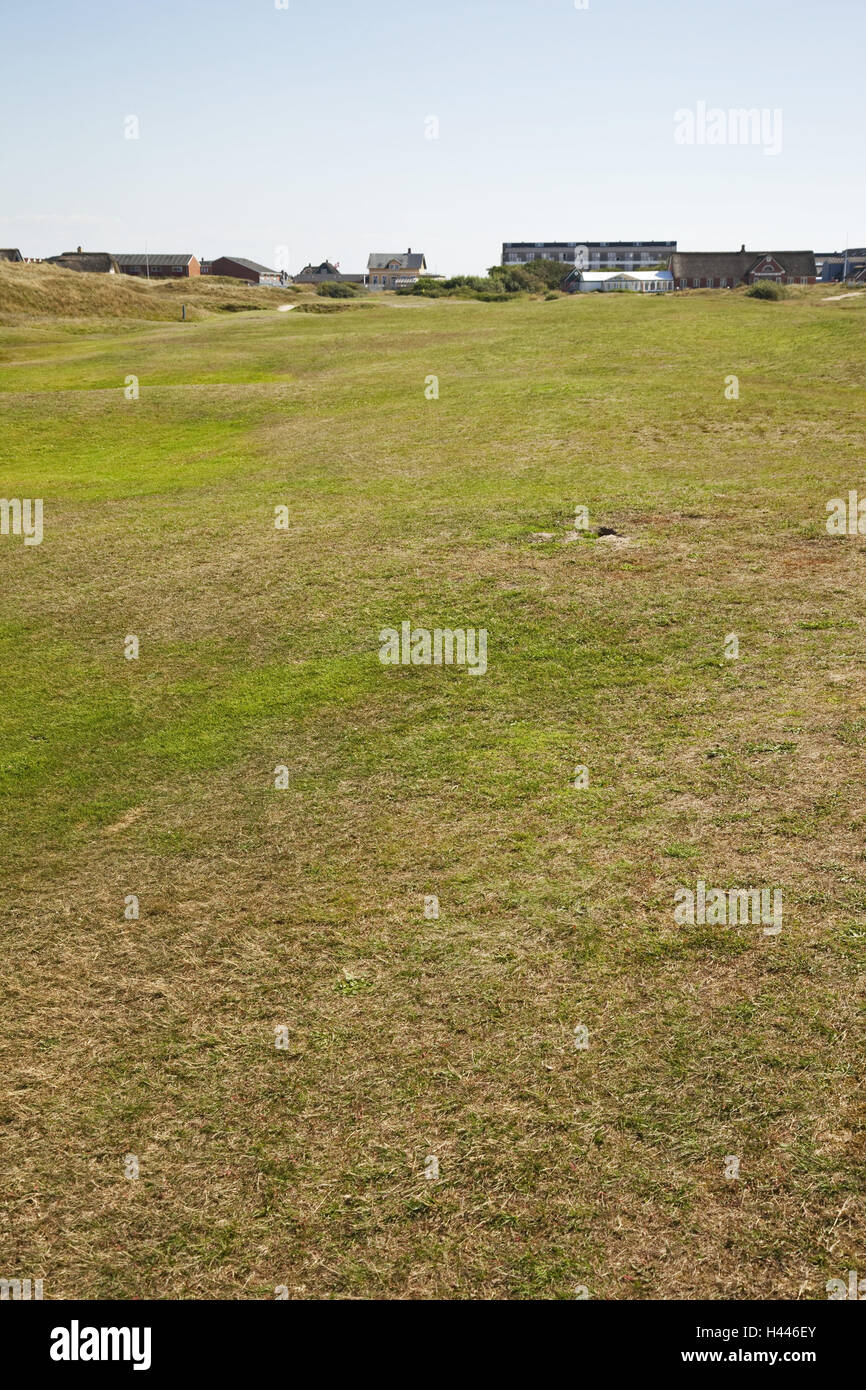 Golf course, turf, houses Stock Photo - Alamy