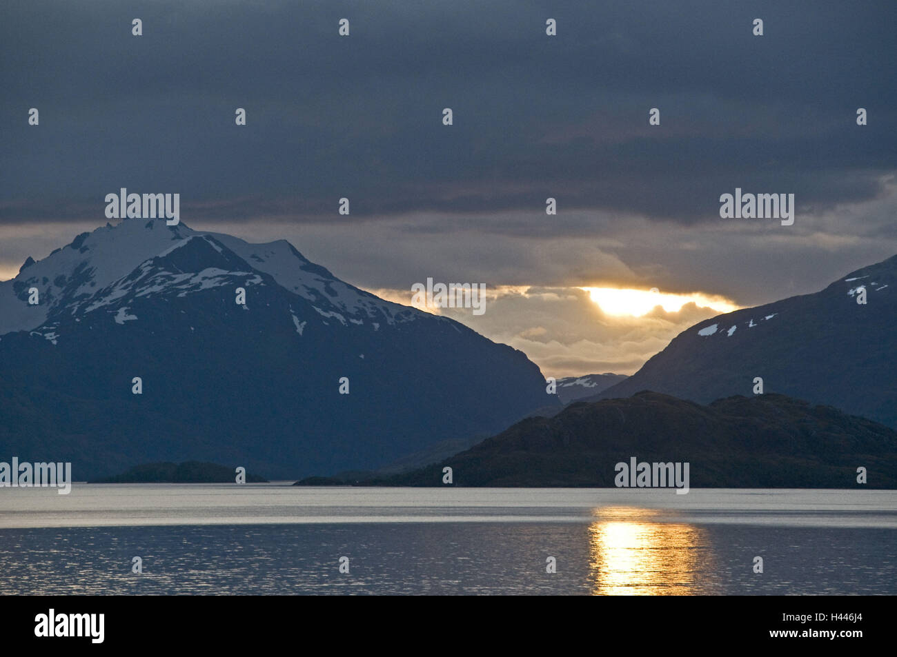 Beagle channel chile hi-res stock photography and images - Alamy