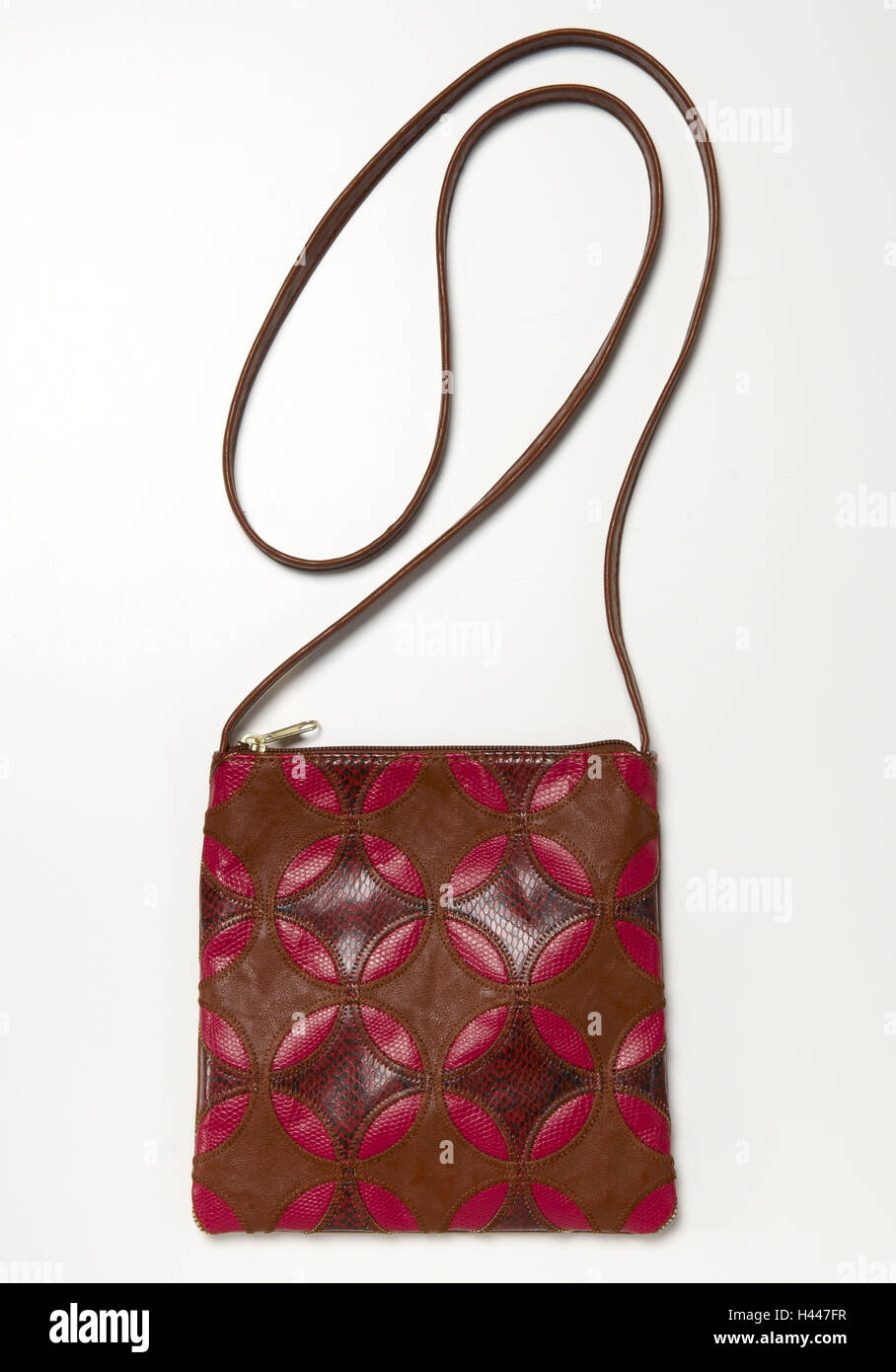 Shoulder strap hi-res stock photography and images - Alamy