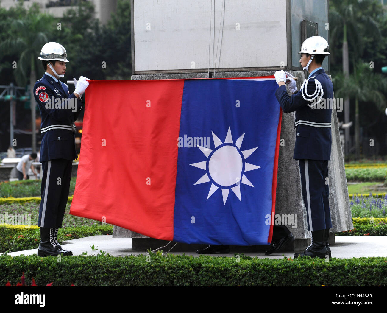 Guardsmans, flag, Taipeh, Taiwan Stock Photo - Alamy