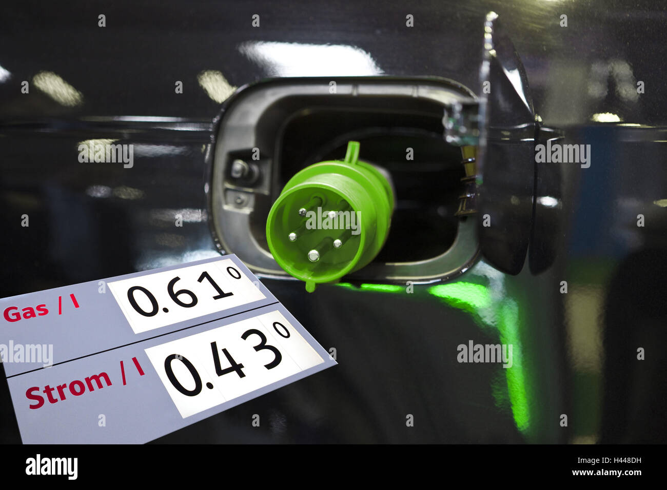Electromobile hi-res stock photography and images - Alamy