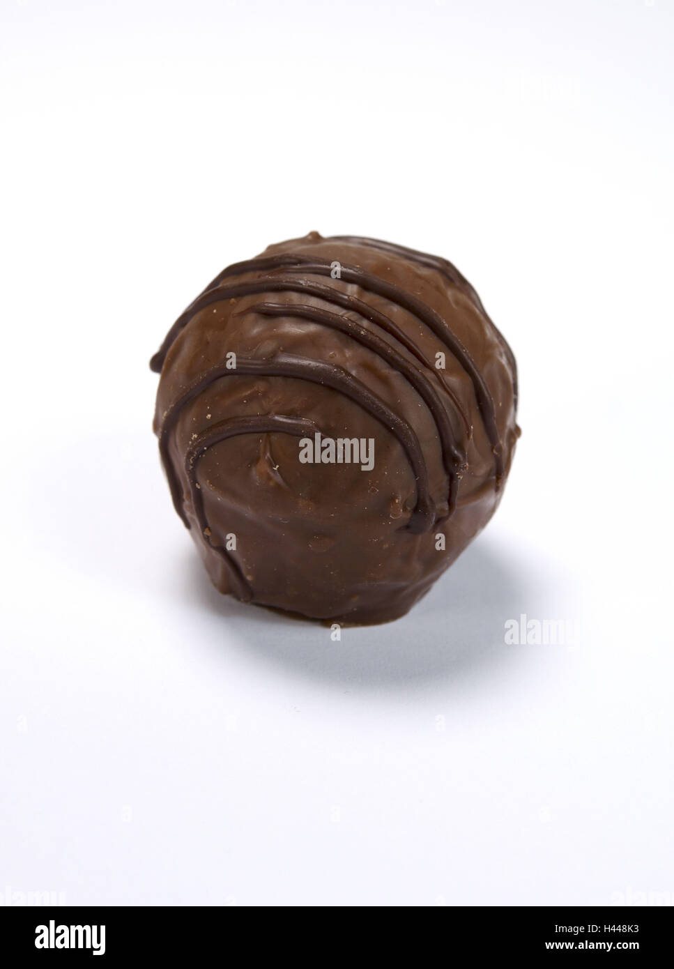 Ball chocolates hi-res stock photography and images - Alamy