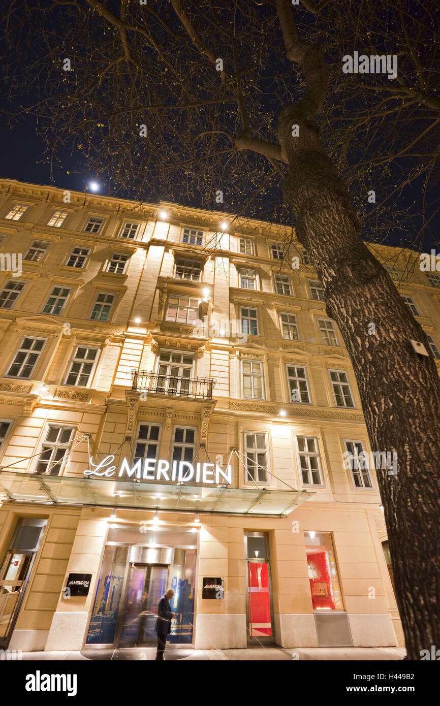 Austria, Vienna, ring, hotel Le Meridien, facade, lighting, evening ...