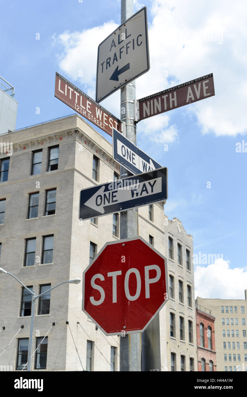 Ninth avenue hi-res stock photography and images - Alamy