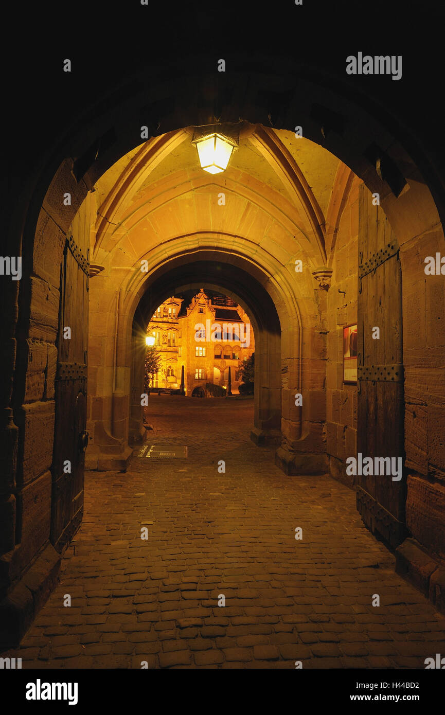 Germany, Baden-Wurttemberg, Heidelberg, lock, archway, inner courtyard ...