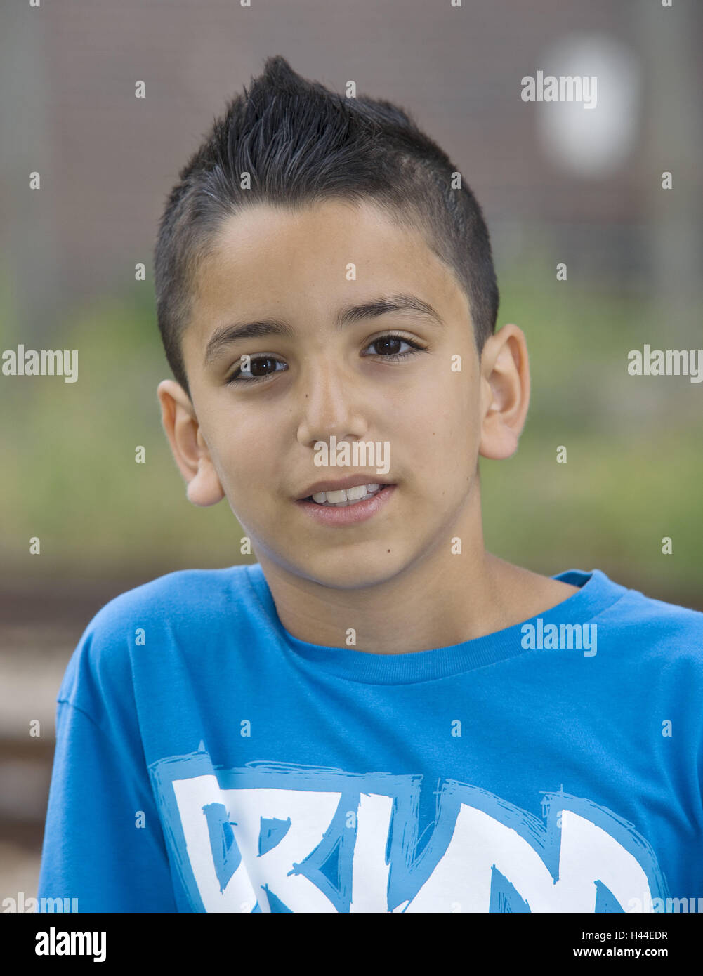 Boy blue eyes 12 years hi-res stock photography and images - Alamy